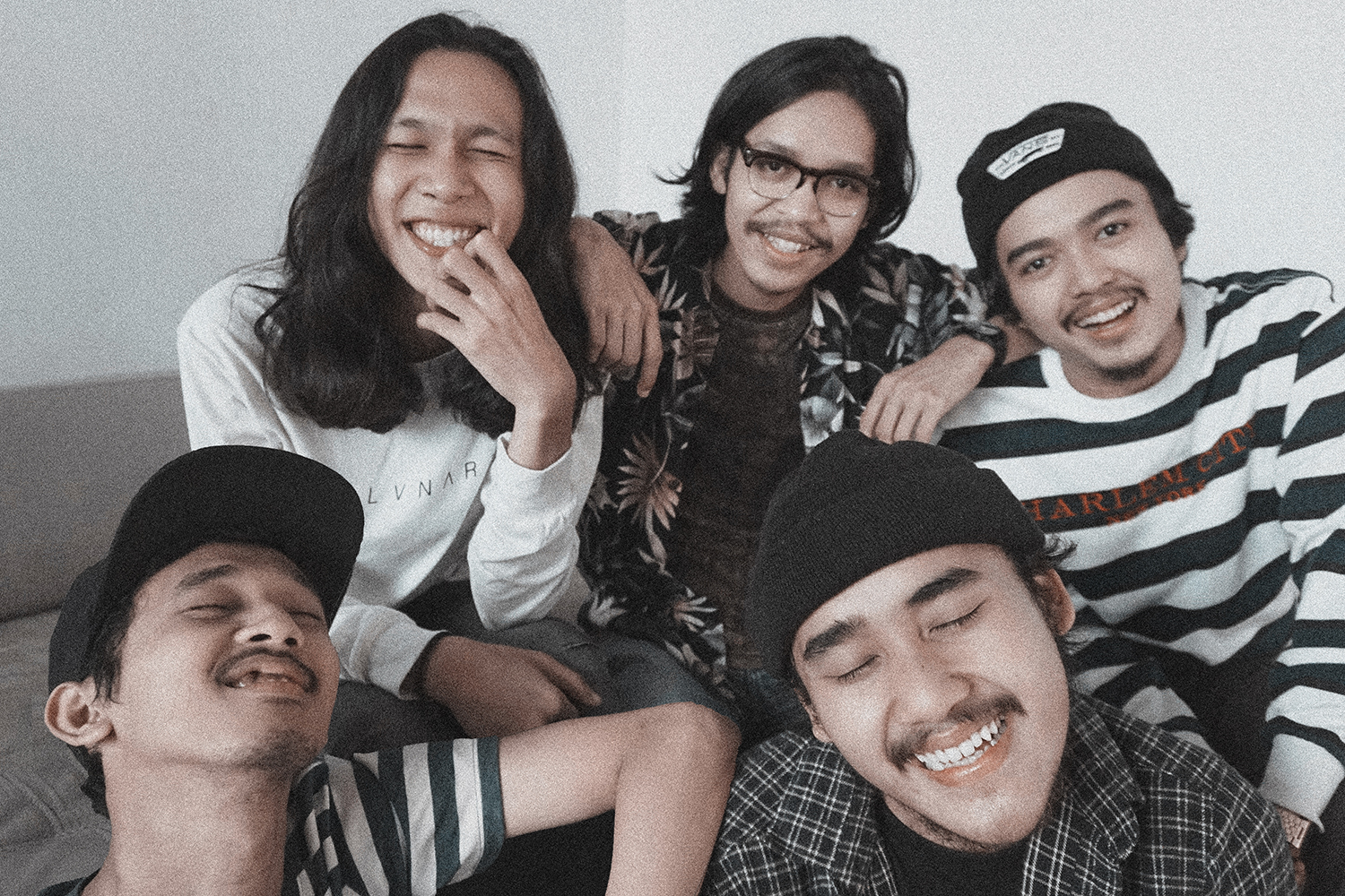 Indie Rock Band Feeze Release Music Video Off Debut EP [Indonesia ...