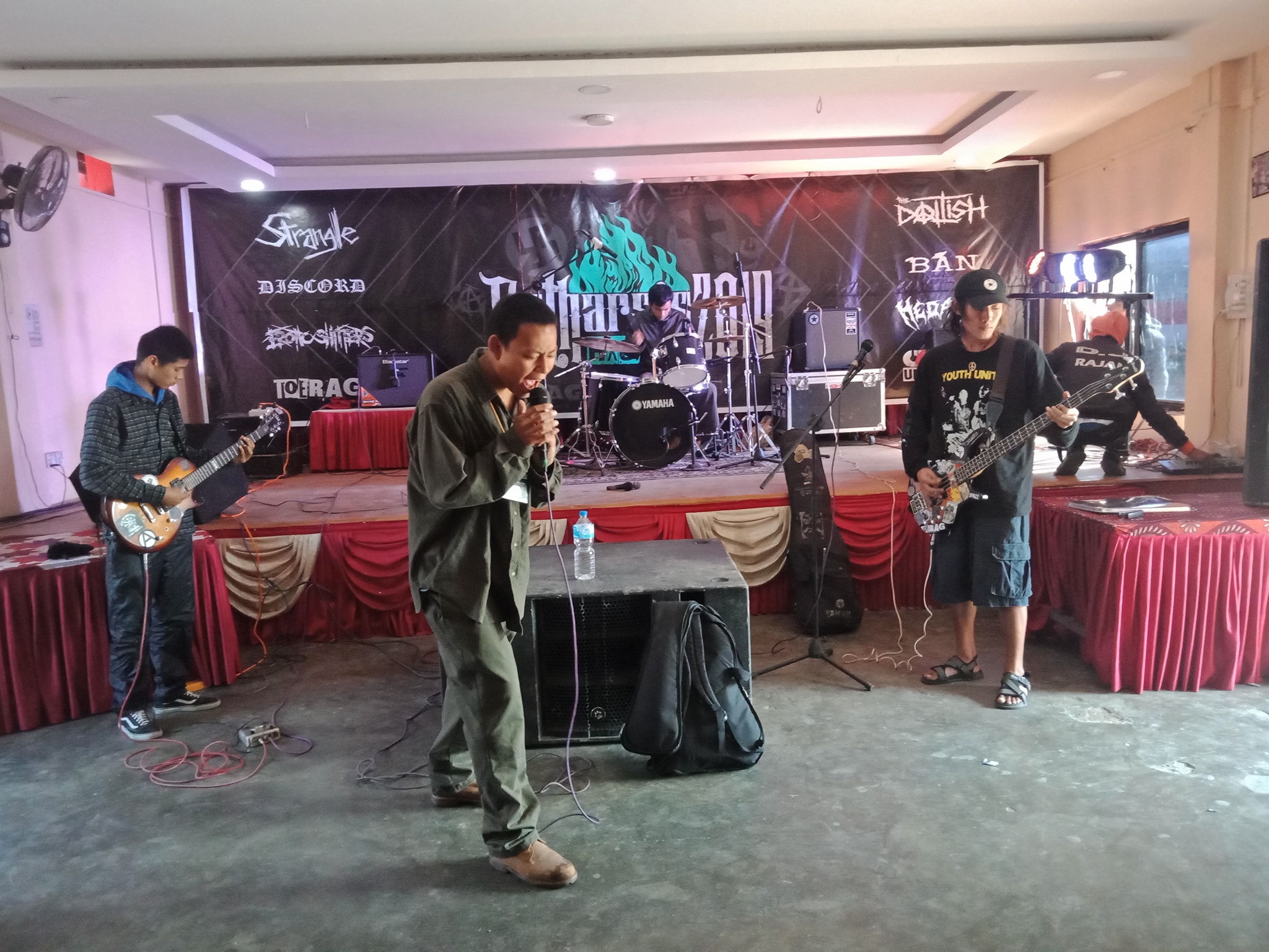 This Is Dope - Check Out A Live Video Of Nepalese Punk Band Toerag ...