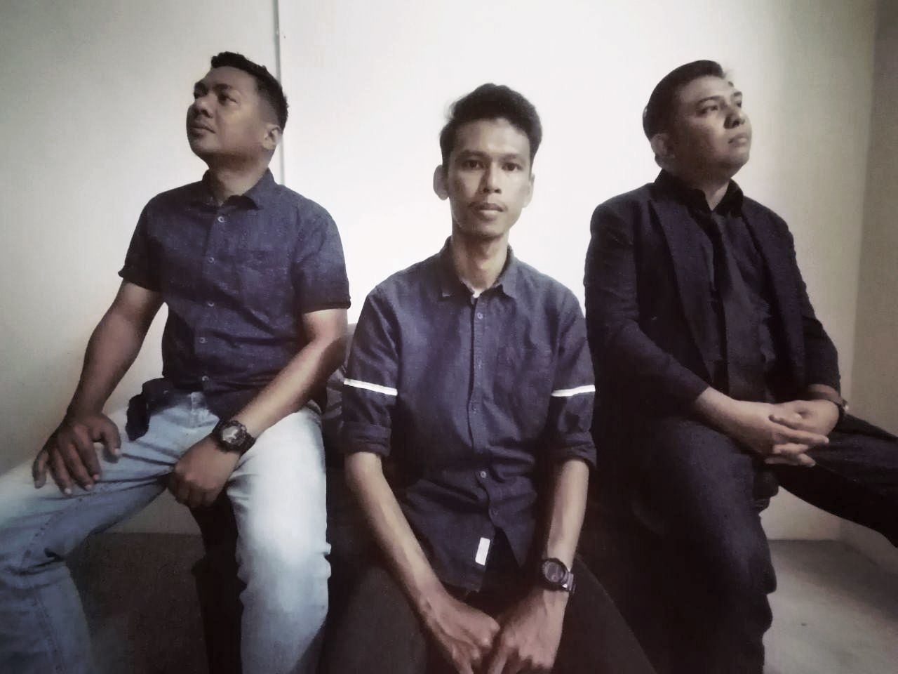 Darkwave Band Quarter Life Release Debut Full Length 'Love Pandemic ...